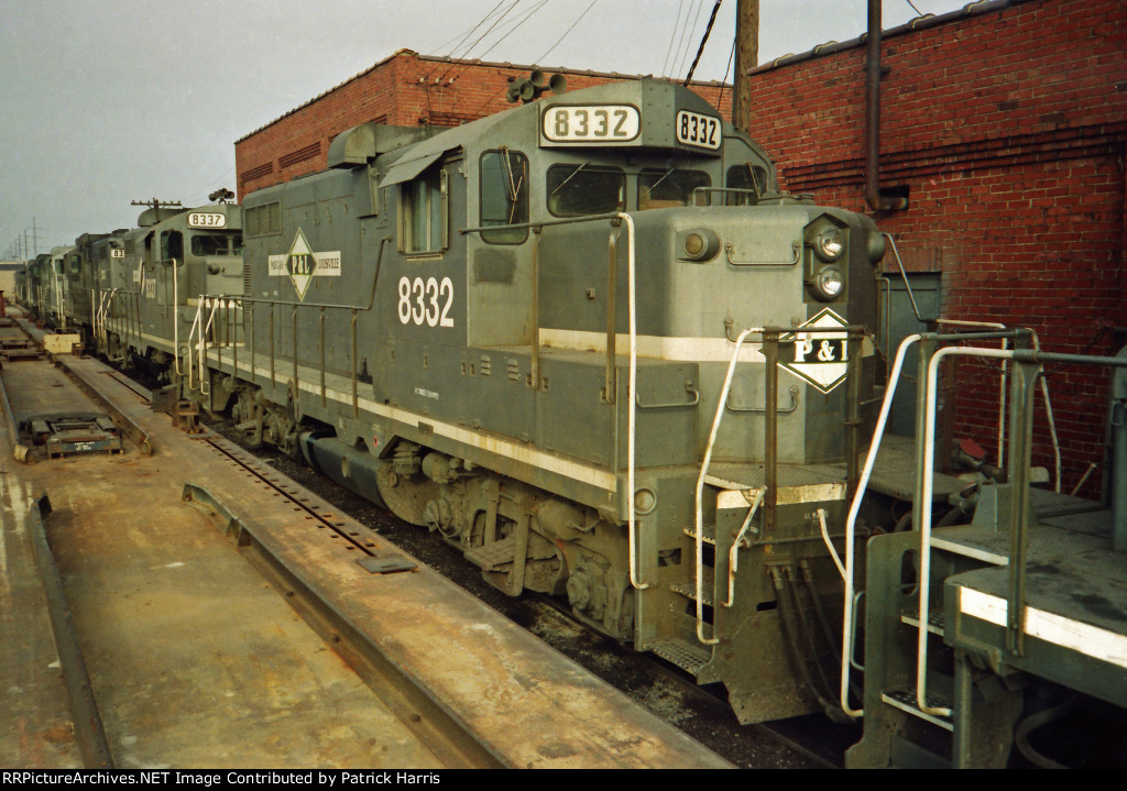 PAL 8332 GP8 X-IC 7740 XX-ICG 7740 XXX-DTI 969 sitting shut down in the PAL Oak Street Yard in ...